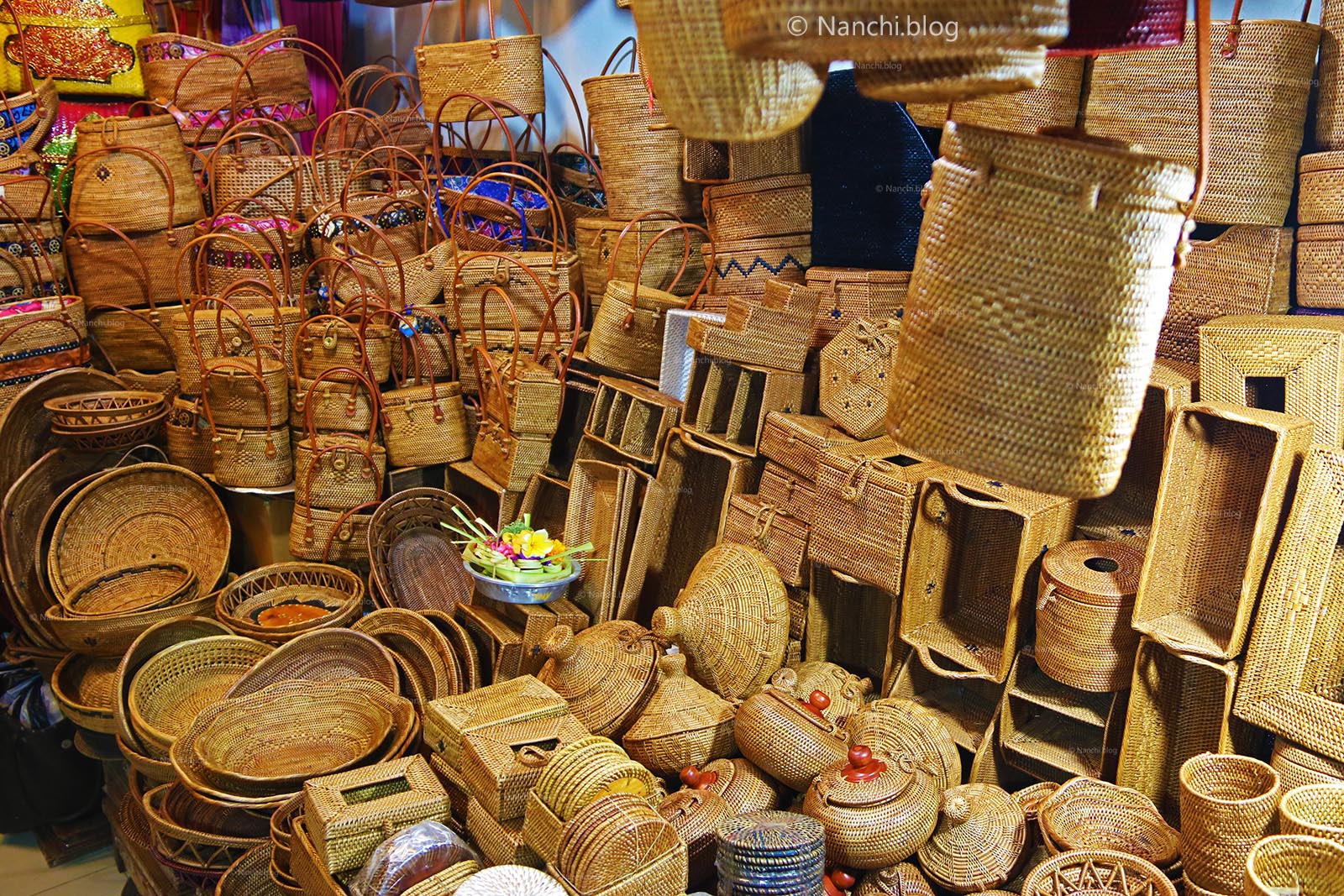 Ubud Traditional Market — My experience for Souvenirs, Artifacts ...