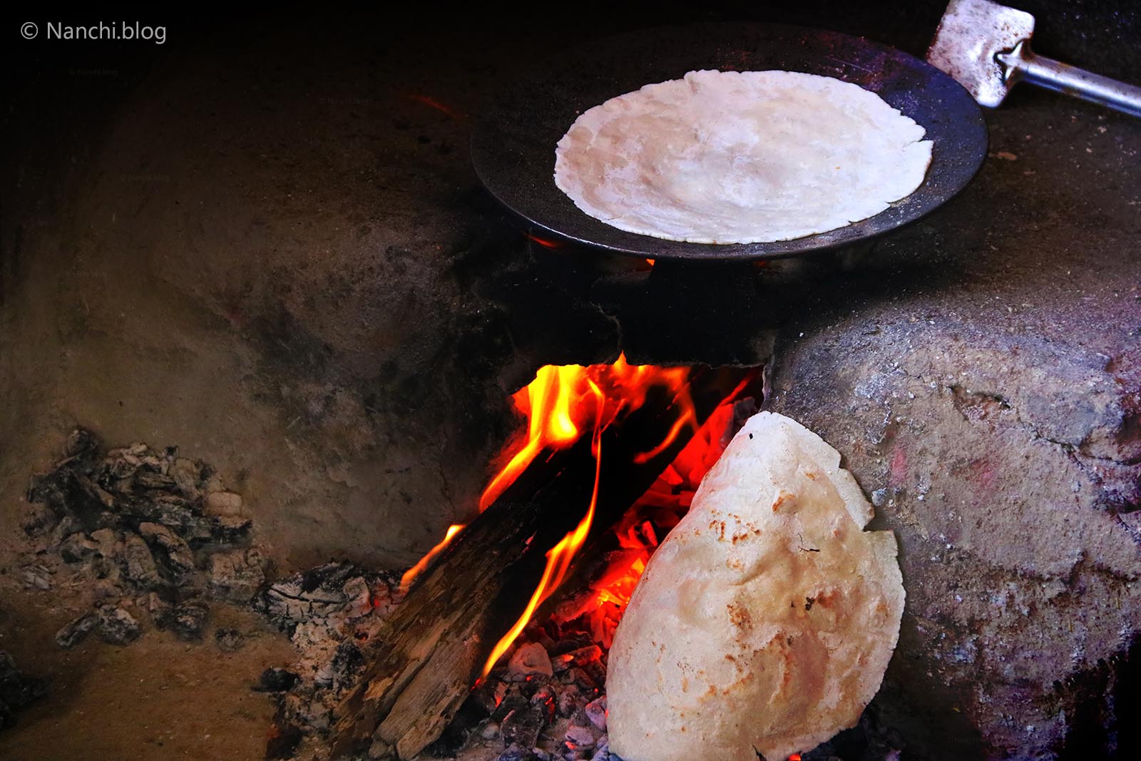Pithla Bhakri – Rural Food Personified! – Nanchi.blog