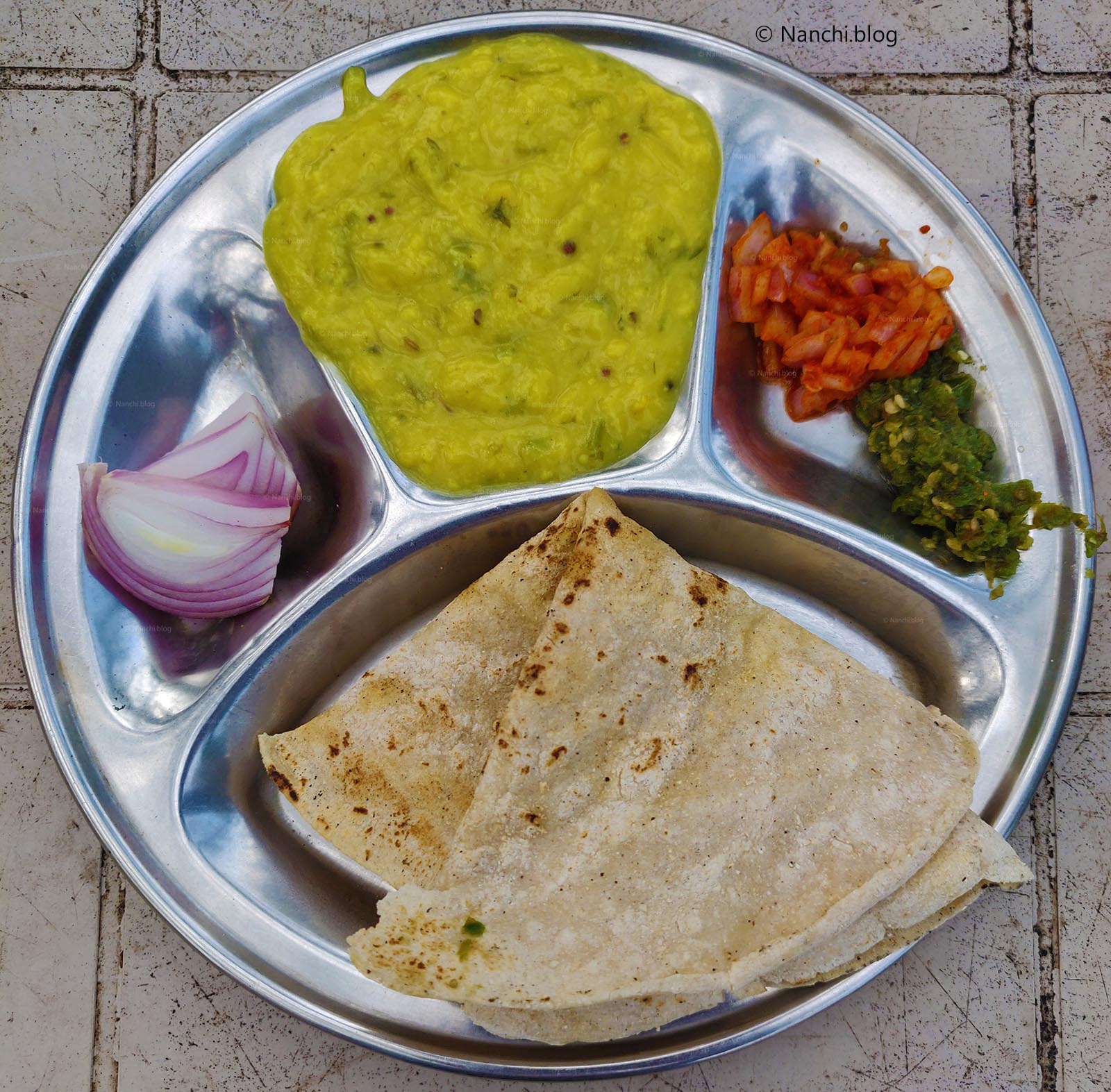 Pithla Bhakri – Rural Food Personified! – Nanchi.blog